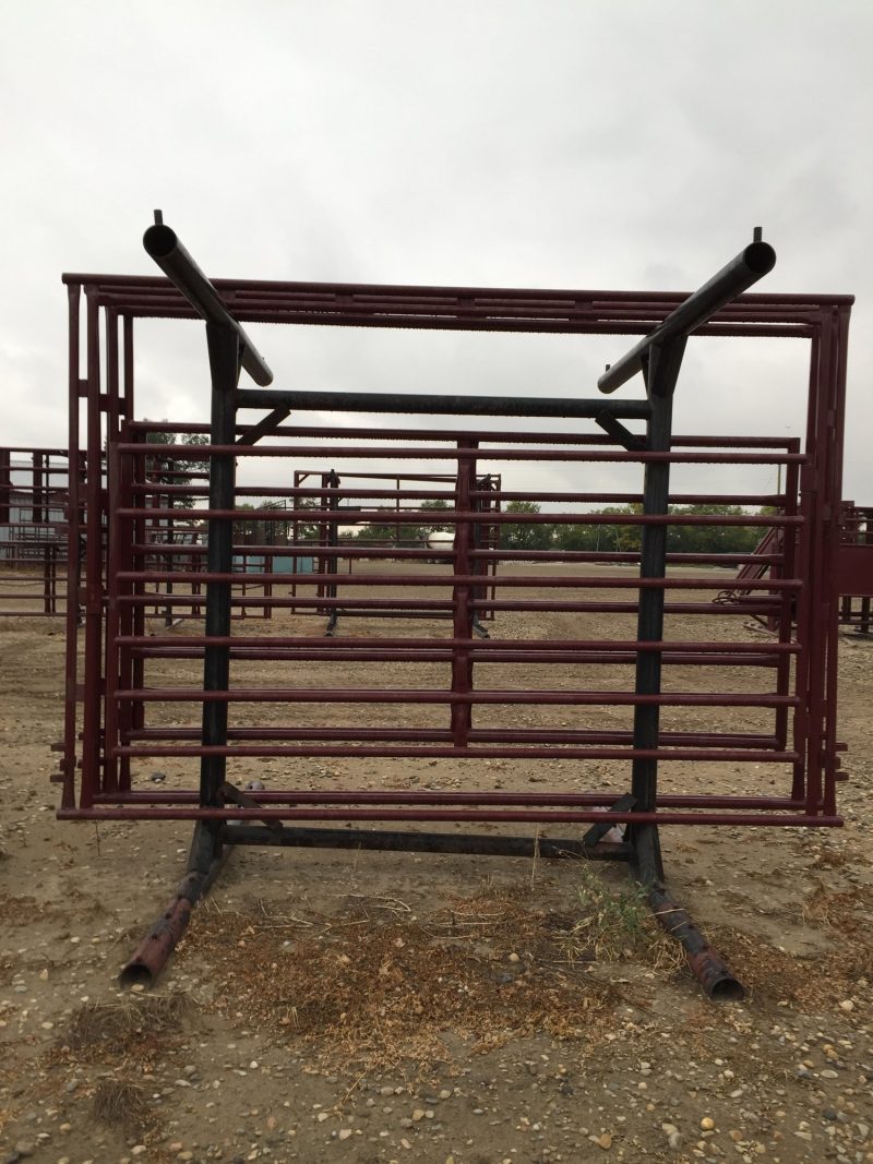 Panels & Gates – Efficient Livestock Handling Systems